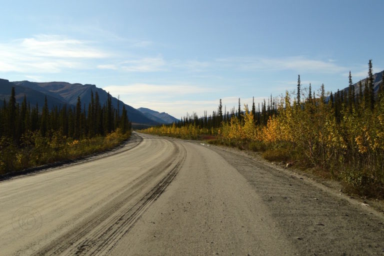 4 Day Dalton Highway Road Trip - Pebble PirouettePebble Pirouette